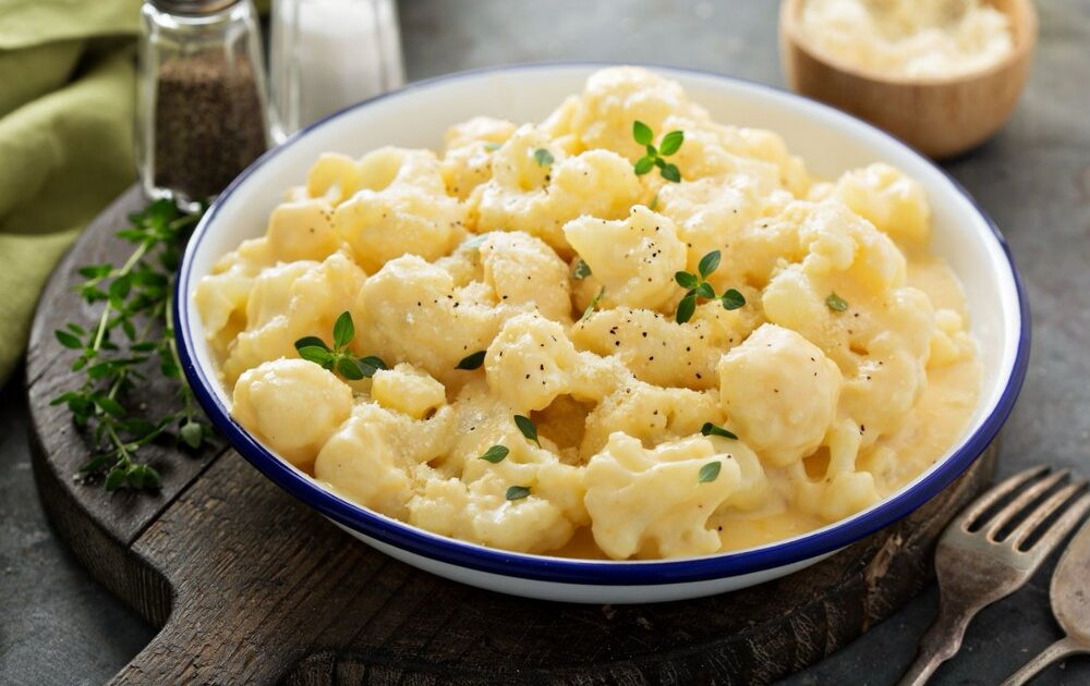 Cauliflower with blue cheese