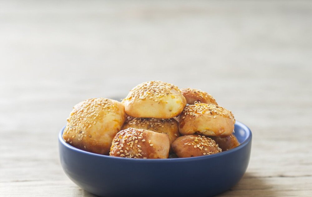 Mini Yeast Buns (Oven-Baked)