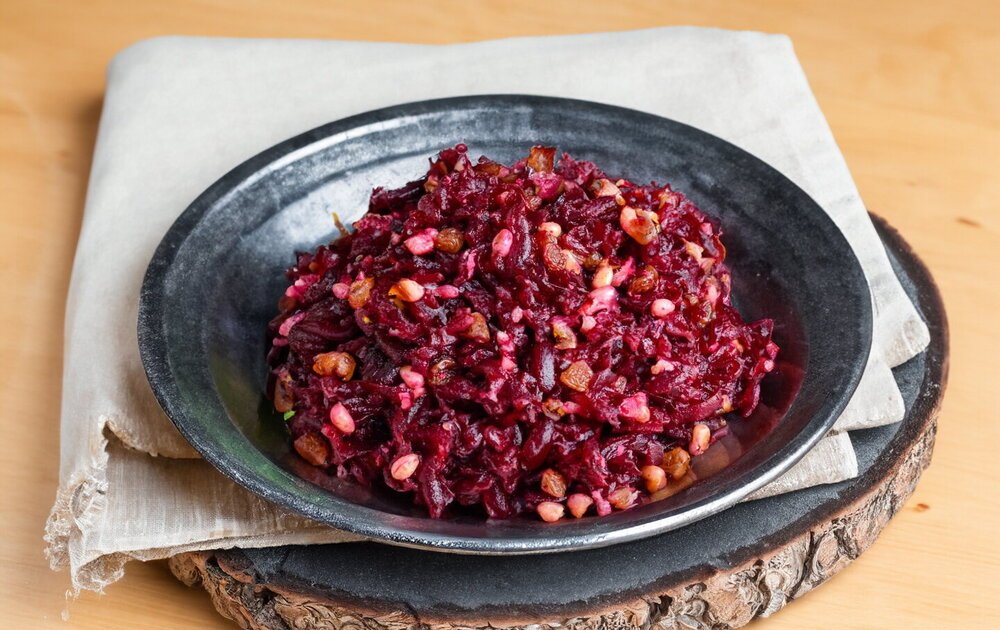 Beet Salad with Raisins